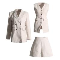 China Elegant Women’s 3-Piece Suit Set with Double-Breasted Blazer and High-Waisted Shorts in Polyester Blend Fabric for sale