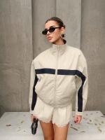 China Women's Lightweight Windbreaker Jacket with High Stand Collar and Front Zipper Closure for sale
