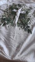 China Men's Floral Cross Print Graphic T-Shirt in Soft Cotton Fabric for Streetwear Style for sale