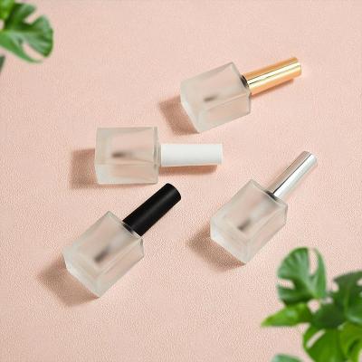 China Professional-grade Cosmetic Packaging 15ml Glass Bottle with Nylon Brush Head and Leak-proof Sealing for Nail Polish for sale
