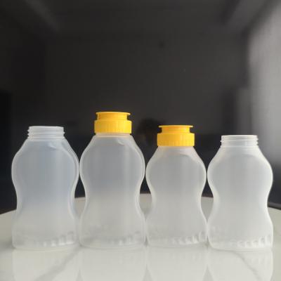 China PP/PE Plastic Bottles for Cosmetic Packaging Customized with and 160-500ml Capacity and Logo Printing for sale