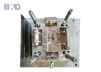 China Aluminum Light Shell PCs Automobiles Injection Molding Mold for sale