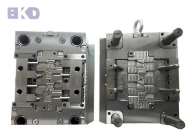 China Plastic CAD Hot Runner Injection Molding Mold Electronic Parts for sale