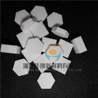 China Al2O3 Alumina Ceramic Hexagonal Tiles Heat Resistance for sale