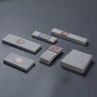 China High Hardness White Ceramic Alumina Plate Square / Rectangle Custom Shape 95% Alumina Content for sale