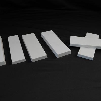 China High Temperature Resistance Alumina Ceramic Tiles Excellent Wear Resistance For Temperature Industrial Flooring Solutions for sale