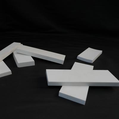 China High Corrosion Resistance Alumina Ceramic Tiles With 92% and 95% Alumina Content For Harsh Environments Up To 1600°C for sale