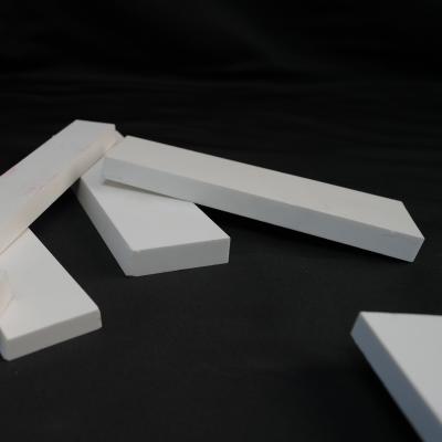 China Hardness 9 Mohs Alumina Ceramic Tiles with Density 3.6 to 3.9 G/cm³ for Abrasion Resistant Industrial Surfaces for sale