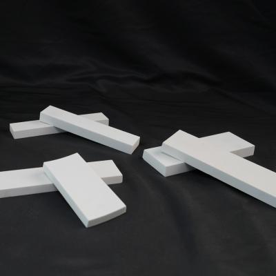China 130*50*15mm High Thermal Shock Resistance Glossy Alumina Ceramic Tile with 2000MPa Compressive Strength for sale