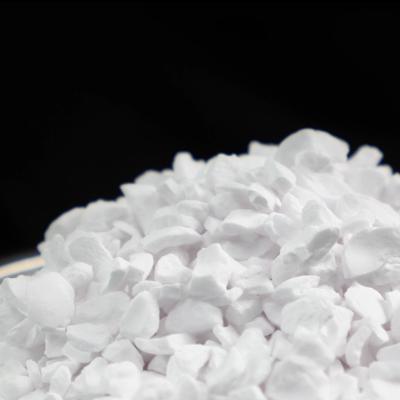 China Tabular Alumina 3.5-3.7 G/cm3 Bulk Density with 0.67% Water Absorption for sale