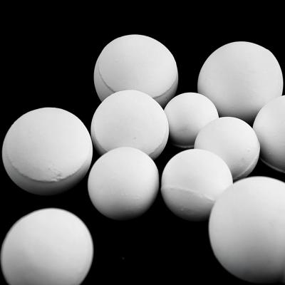 China High Hardness 8.5 - 9 Mohs Alumina Ceramic Grinding Balls with 99% Alumina Content and Customizable Size Range for sale