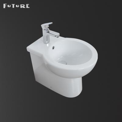 China Free Standing Ceramic Bidet Ideal Standard Bidet 520mm Deep Wear Resistant for sale