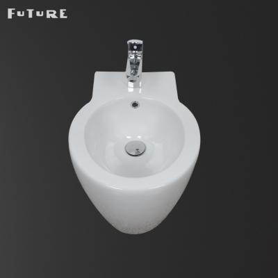 China Modern P Trap Bathroom Bidet Wall Mounted 410mm High Long Service Life for sale