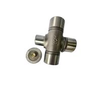 China 38x104mm Auto Part Universal Joint For Truck Wear Impact Resistance for sale