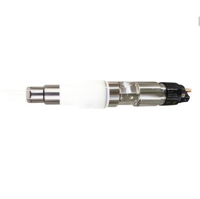 China 082V10100-6820 SINOTRUK HOWO SITRAK Truck Spare Parts-082V10100-6820 Oil Injector for sale