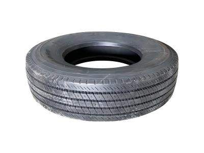 China DZ95259611112 295/80R22.5 Tire with 18 Ply Rating and Longitudinal Tread Pattern for sale