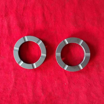 China SSiC Bushing HRA90 3900 MPa Low-Friction Sliding Bearing for sale