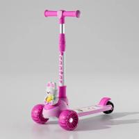 China Durable 6km/H Kids 3 Wheel Scooter Toys Folding Scooter Customizable for sale