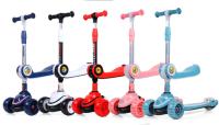 China Anti Rollover Foldable Light Up Scooter 3 Wheel Kick Scooter Fashionable for sale