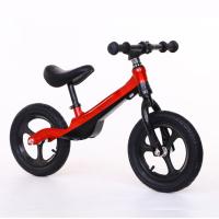 China Compact Trendy 12 Inch Wheel Balance Bike Magnesium Alloy Frame for sale