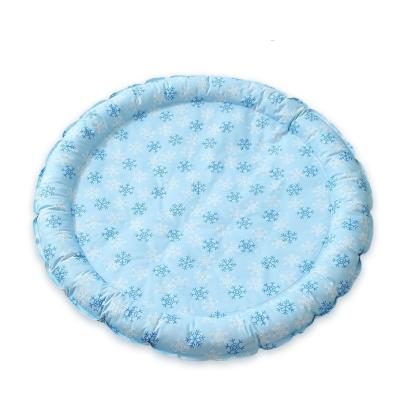 China Anti Bite Pet Ice Pad Recyclable Pet Cooling Mat Luxurious For Summer for sale