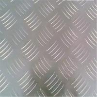 China 5052 5083 Aluminum Tread Plate Embossed Checkered Sheet For Bus for sale