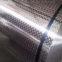 China Checkered Embossing Aluminum Plate H12 3105 5052 Diamond Sheet Alloy For Boat Lift for sale