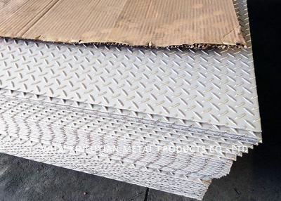 China 304 Checked Plate Stainless Steel Surface Finish For Construction Site for sale