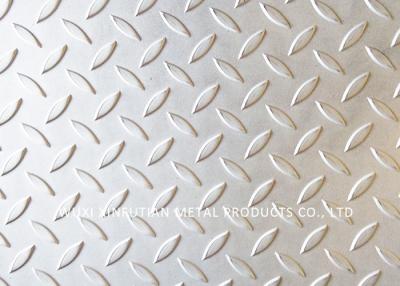 China 304 Checked Stainless Steel Surface Finish Corrosion Resistance construction Use for sale