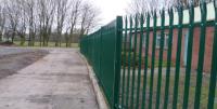 China Powder Coated Green Color Metal Palisade Fence Park 6 Feet High for sale