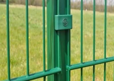 China Powder Coated 2D 6/5/6 Welded Double Loop Woven Wire Fence For Airport for sale