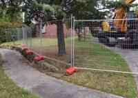 China Canada Temporary Panel Fence Portable Fencing 2.1*2.4m For Sports / Concerts for sale