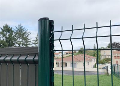 China Iron Wire Fence V Mesh Triangle Bending Fence For Highway / Yard 1.8*2.4m for sale