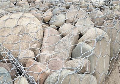 China Hexagonal Gabion Wire Mesh  For Bridge Protection 1*2*0.5m 80*100mm for sale