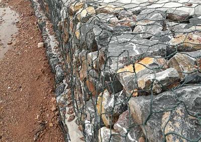 China Zinc Coated Gabion Netting High Corrosion Resistance 1.5x1x1m For Retaining Wall for sale