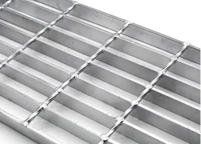 China Steel Grating Walkway Floor For Stairs Hot Dip Galvanized 30*5mm for sale