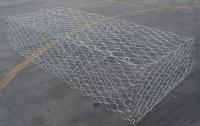 China Excellent Durability Zinc Coated Gabion Box For Flood Control Retaining Wall for sale