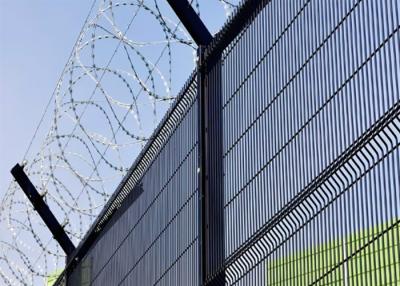 China 358 Anti Climbing Welded Fencing For Property Strength 540–690 N/m2 for sale