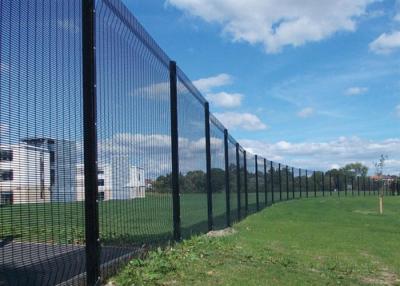 China PVC Coated Green Color / Galvanized Steel Fence 358 Security Fencing For Garden 1.8*2.5m for sale