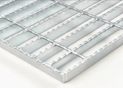 China Durable Steel Walkway Grating Anti Corrosive Non Slip Flooring for sale