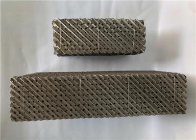 China Stainless Steel Metal Structured Packing 125Y with 250 m²/m³ Surface Area and 95% Void Ratio for Distillation for sale