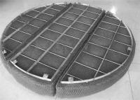 China Stainless Steel 304 Wire Mesh Demister Pad with Grid Frame - 3-5μm Droplet Removal, 145-195 kg/m³ Density for sale
