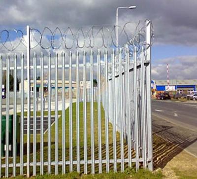 China Customized Outdoor Steel Palisade Fencing with Zinc Plating - 1800mm x 2400mm Security Barrier with Hot-Dip Galvanized Finish for sale