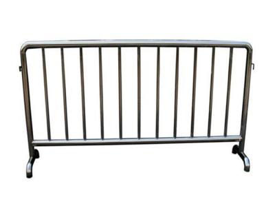 China Portable Metal Temporary Mesh Fencing 800-2900mm Height with Hot-Dip Galvanized Rust Resistant Coating for Crowd Control for sale