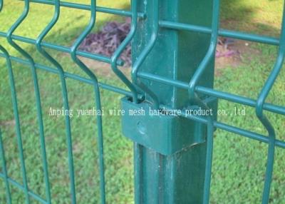 China PVC Coated Welded Triangle Bending Garden Fence - 103cm to 240cm Height with 3.5mm to 8.0mm Wire Options for sale