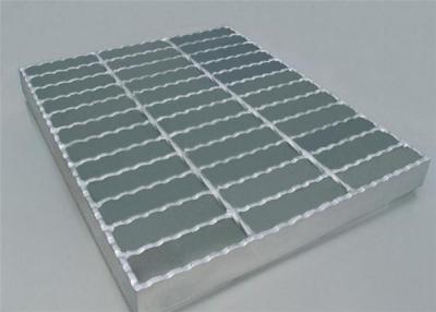 China Heavy Duty Stainless Steel Bar Grating 20x5mm to 75x8mm with 25-65mm Pitch for Industrial Flooring for sale