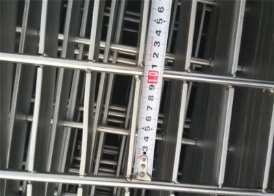 China Lightweight Carbon Steel Walkway Grating 7350mm Length with 20×3mm to 100×6mm Bearing Bars for Industrial Applications for sale