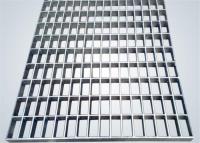 China Hot Dipped Mild Steel Walkway Grating 7350mm Maximum Length with 20×3mm to 100×6mm Bearing Bars for sale