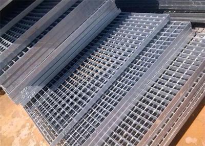 China Customized Stainless Steel Grating Panels 3x20 ft with Hot Dip Galvanized Surface Treatment for Industrial Flooring for sale