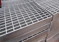 China Non-Sagging Steel Walkway Grating 20×3mm to 45×5mm with 30-100mm Cross Bar Pitch for Industrial Floors for sale